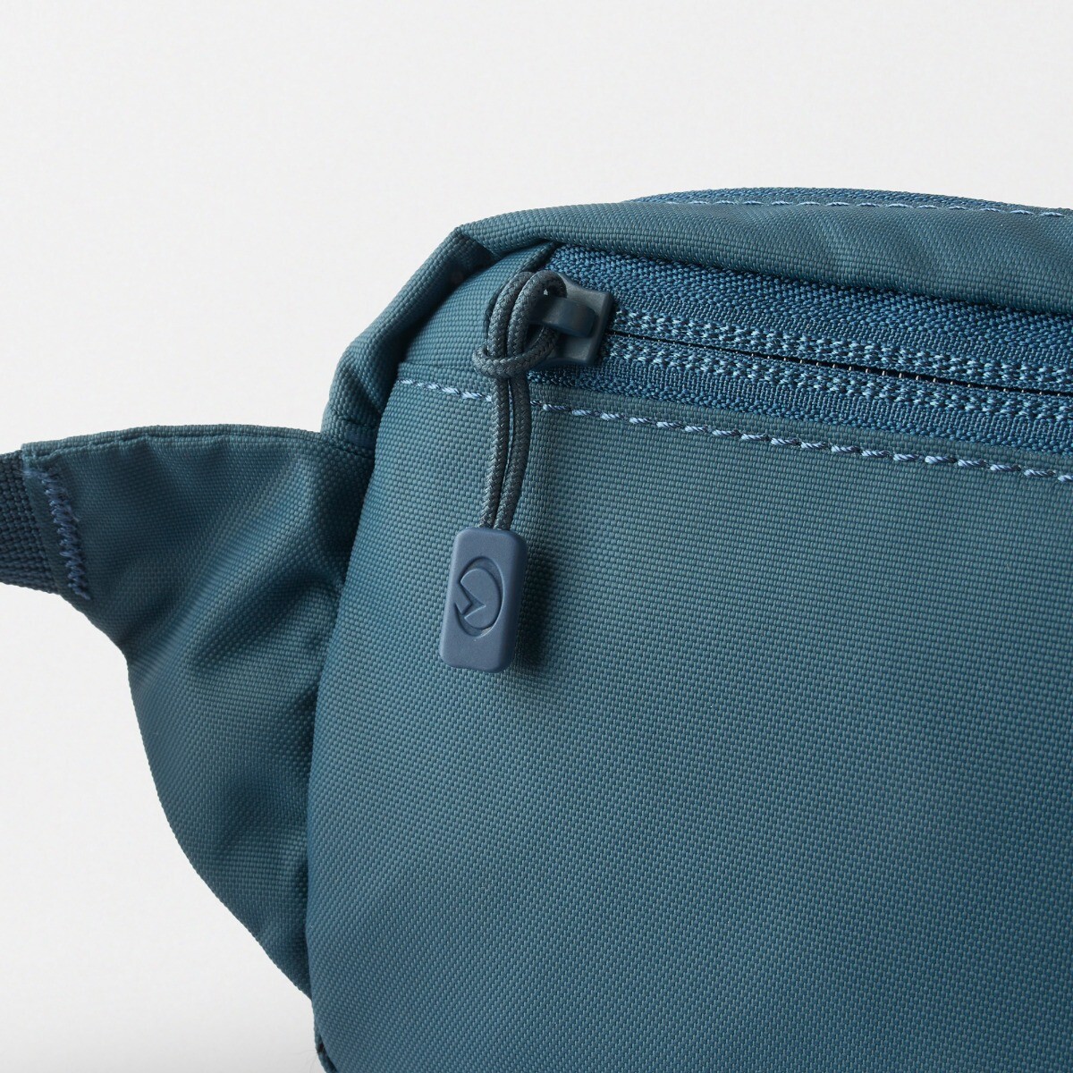 Lifeventure RFID Discovery Belt Pack | Travel Belt Pouch