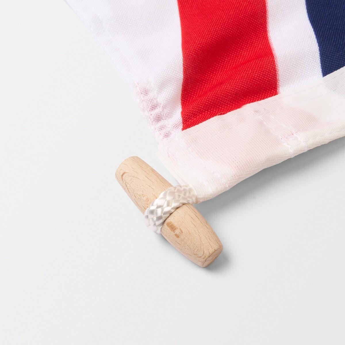 Printed Union Flag with Rope and Toggle 137 x 69cms