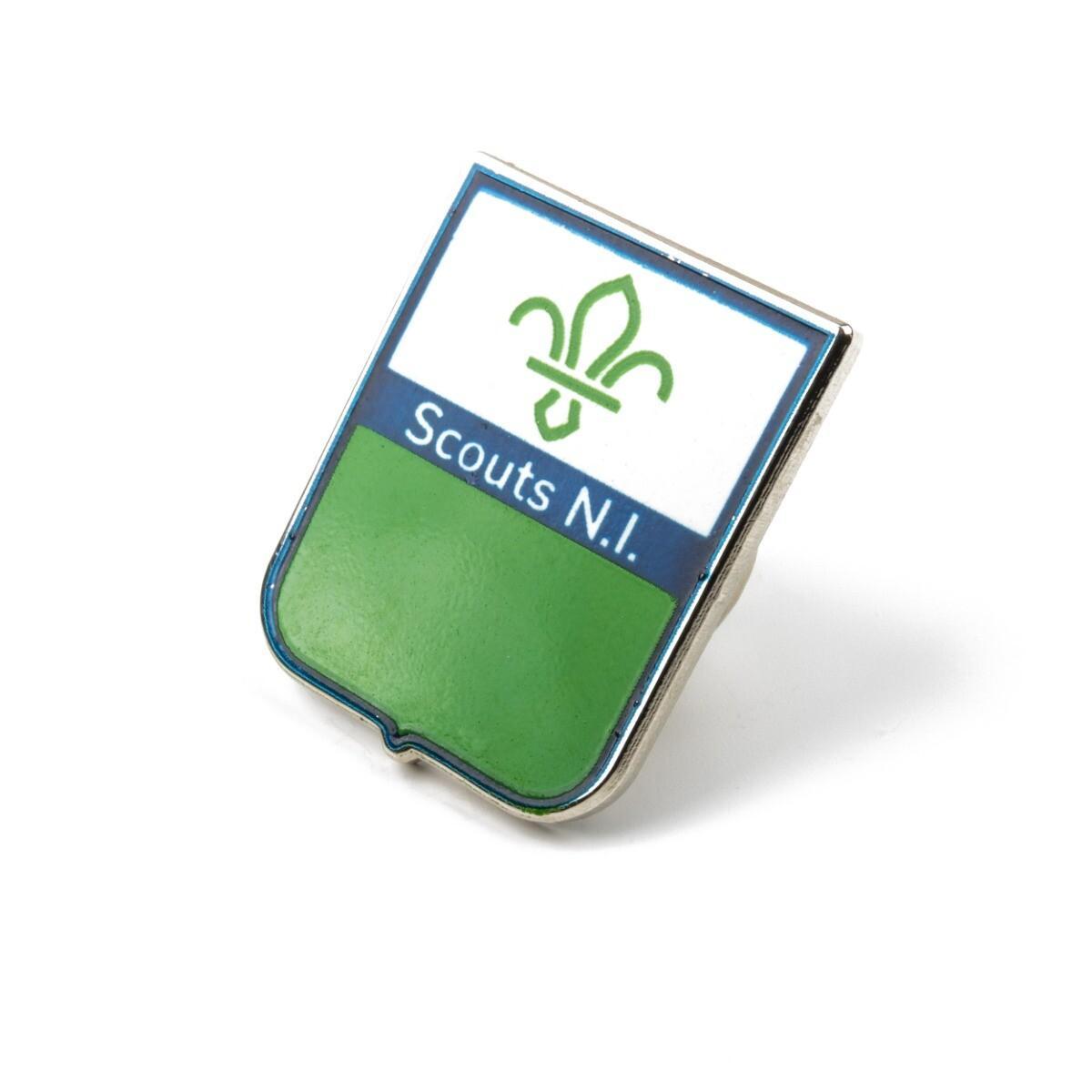 Northern Ireland Fleur de Lis Scouts Pin Badge New in