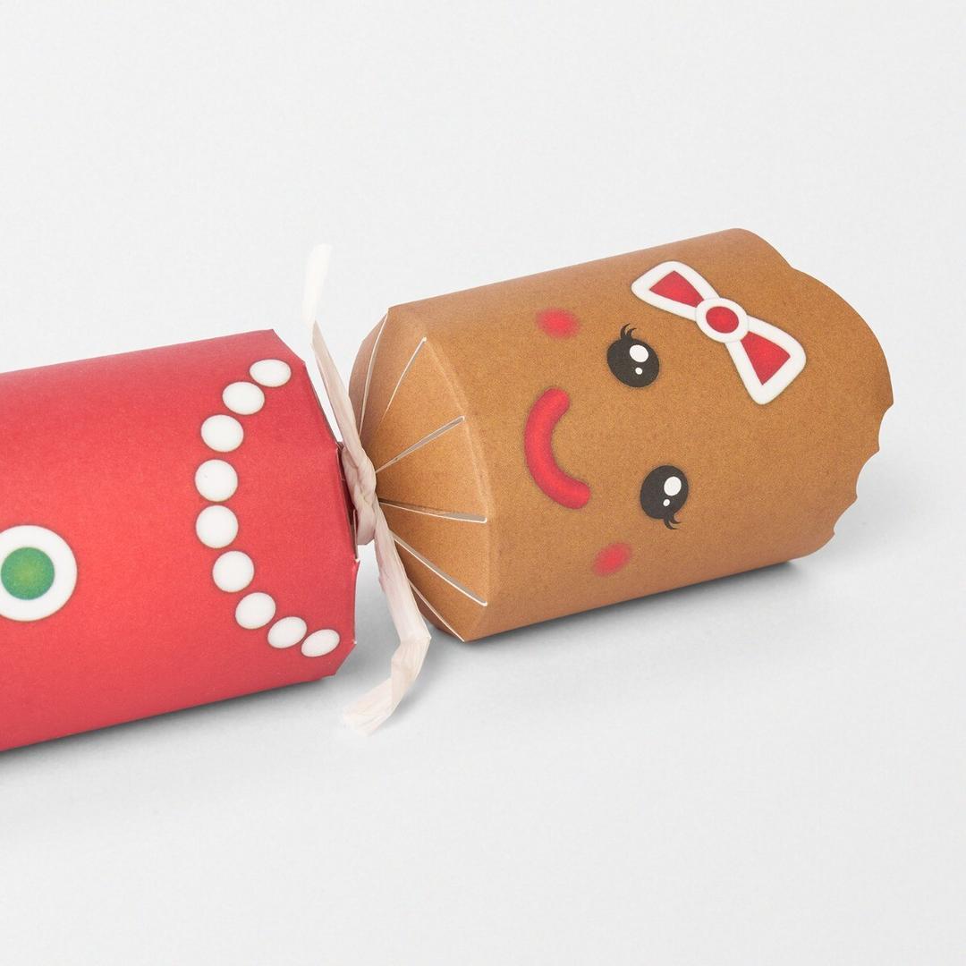 Gingerbread Christmas Crackers (Pack of 12) | Festive Crackers
