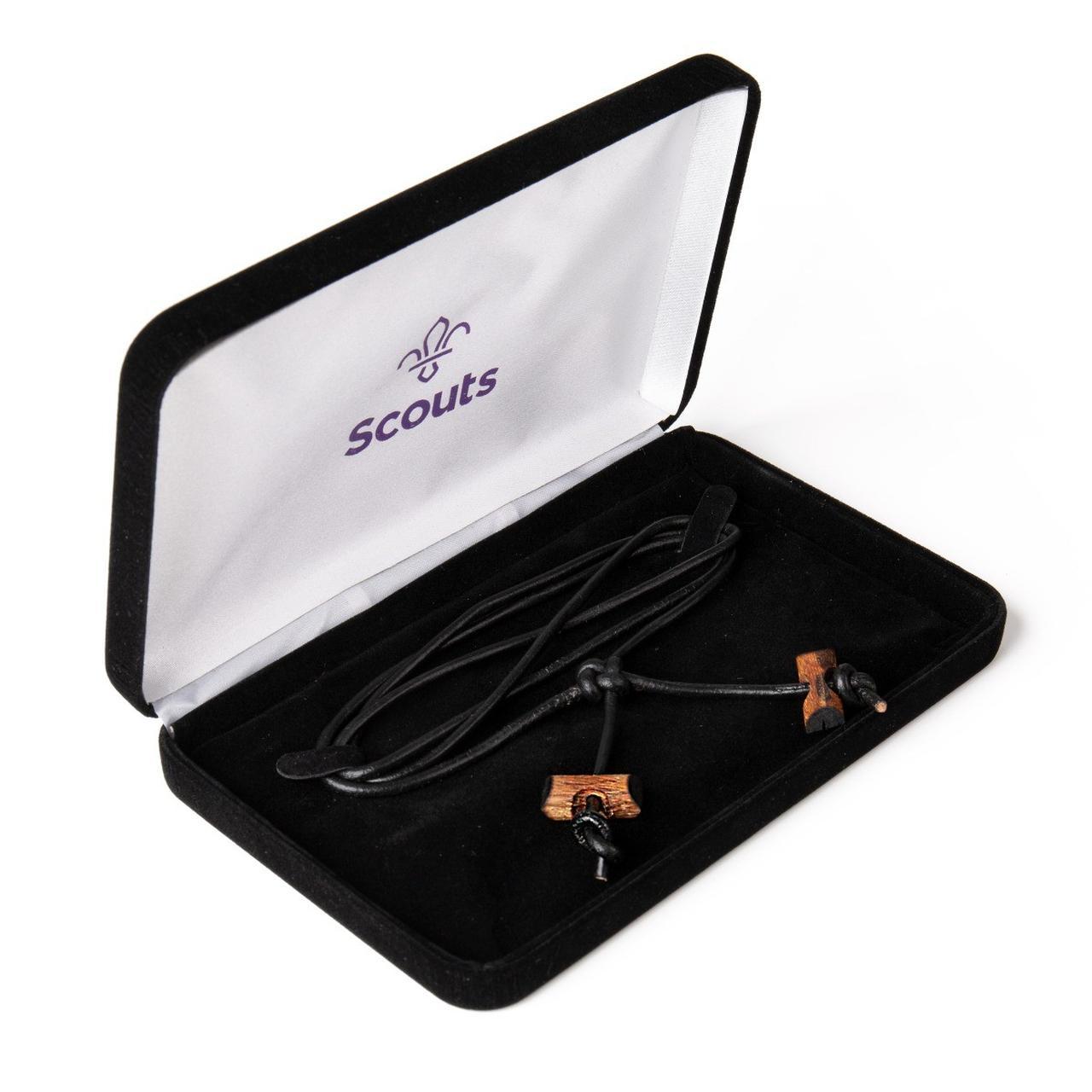 Gilwell Park Scouting Oak Wood Badge 2 Beads in Box