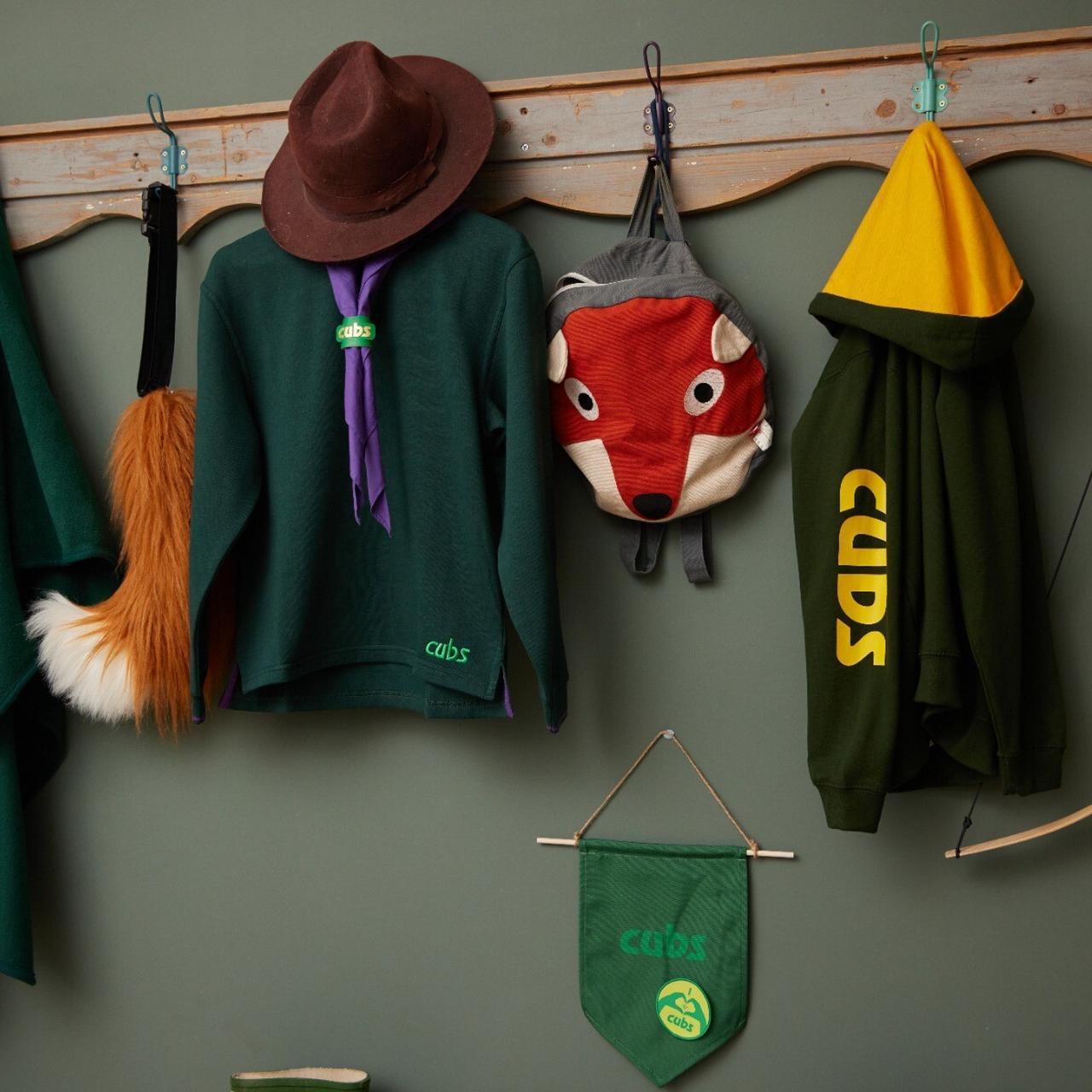 Cub Scouts Official Uniform Sweatshirt Green Key Element Scouts Sections