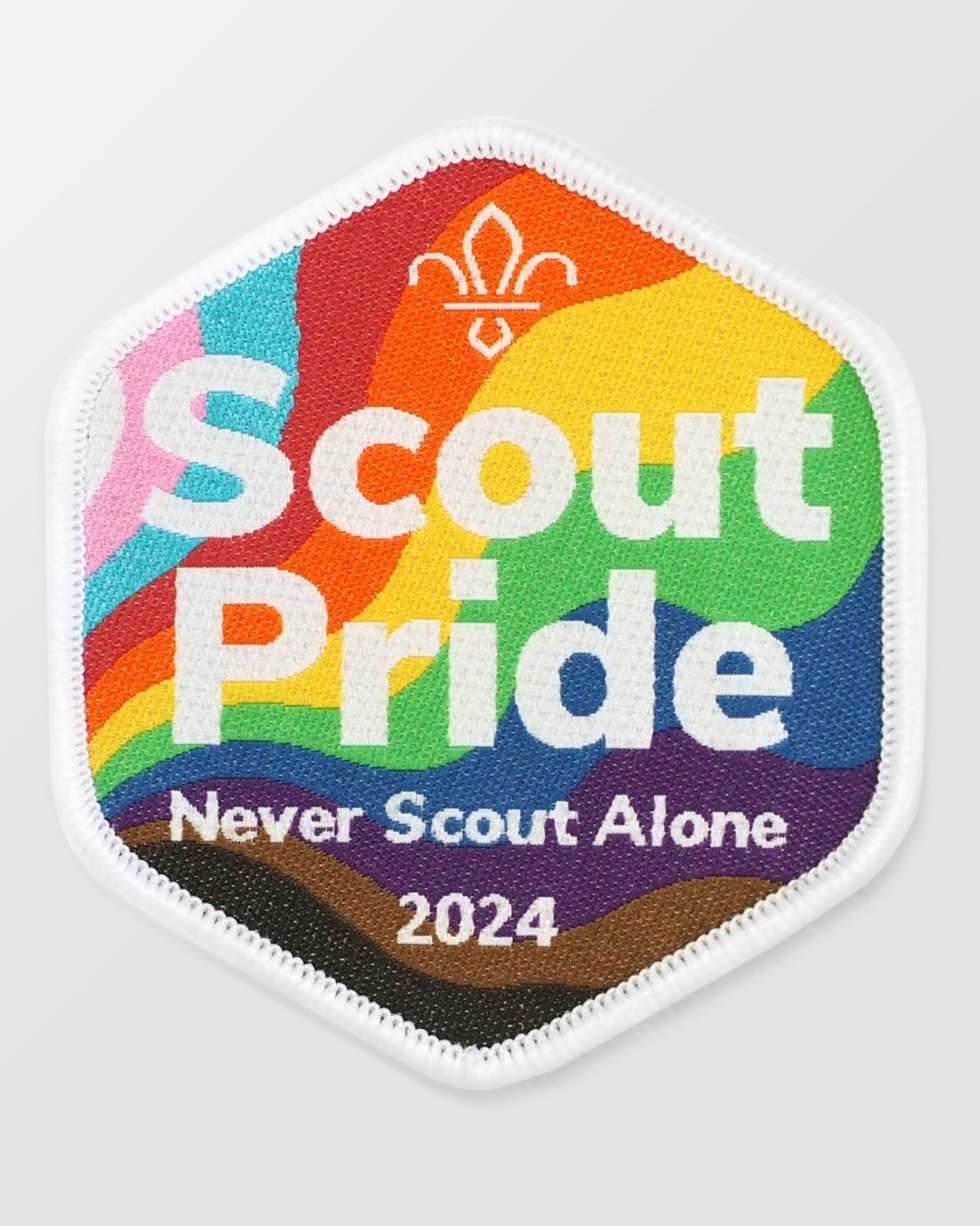 Scouts Logo Flower Garden Blossom Glass Vase Gifts