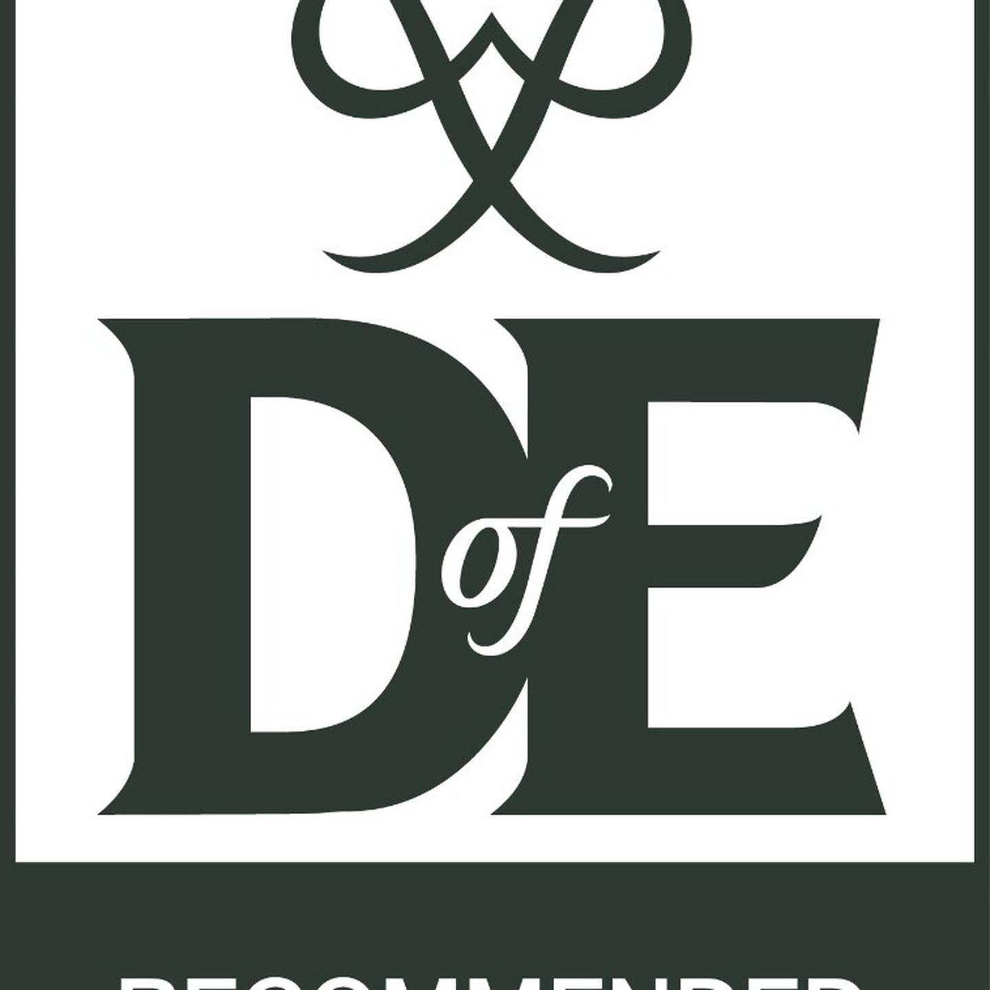 Lifesystems Camping First Aid Kit | 40 Items Volunteer Leaders