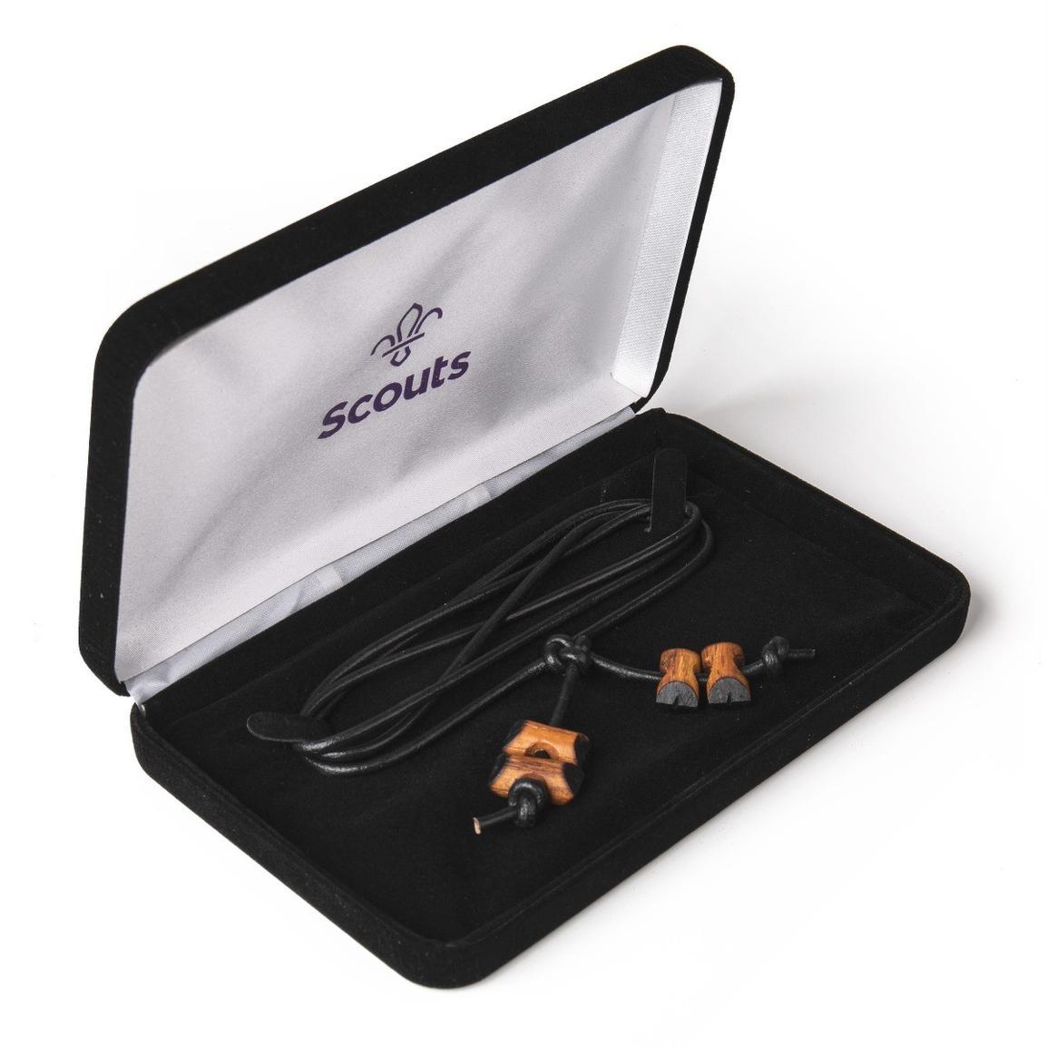 Gilwell Park Scouting Oak Wood Badge 4 Beads in Box Exclusions